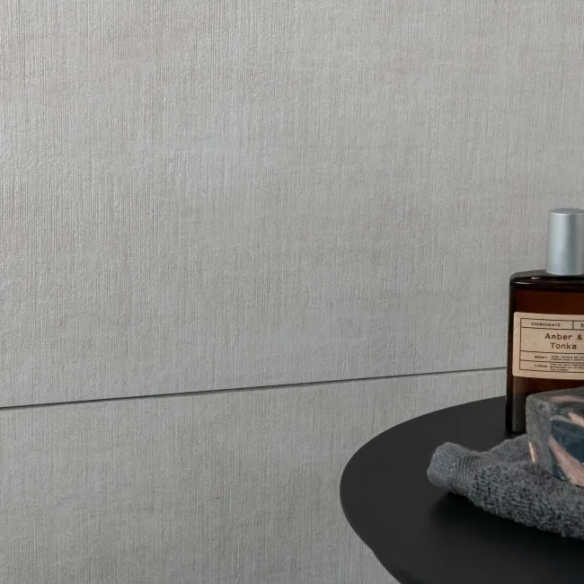 Tapiz Marfil Matt Hessian Effect Ceramic Wall Tile | Tile Mountain