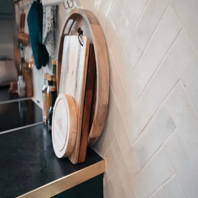 Luma Antique White Gloss Ceramic Wall Tile | TileMountain