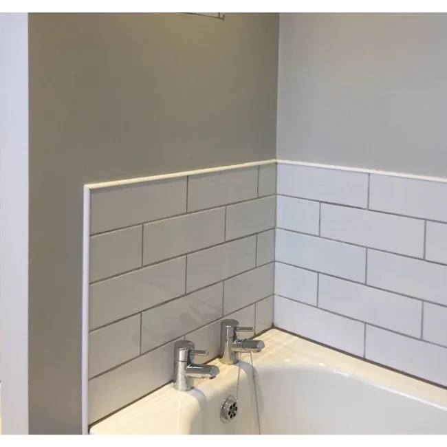 Linear White Gloss Wall Tile | Tile Mountain
